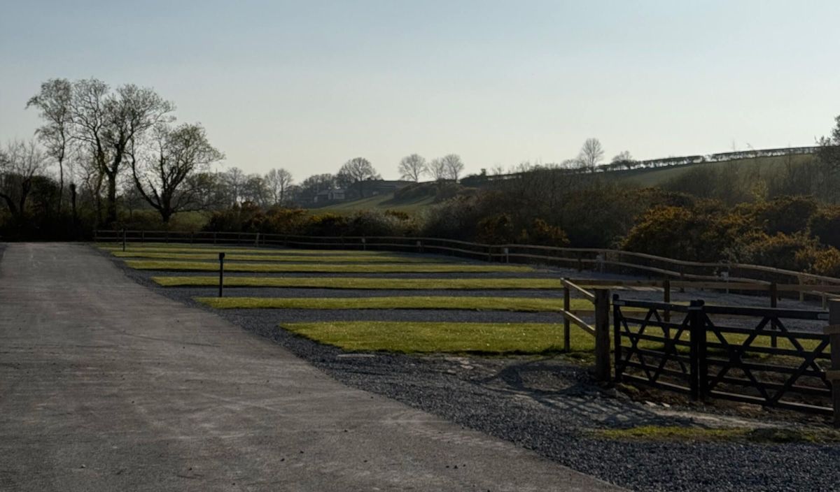 Moody Meadows | Large Hardstanding Pitch